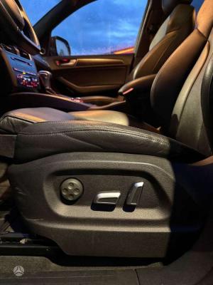 Zils Audi Q5 2016 Ukmergė, ar dzinēja tilpumu 2.97 L un nobraukumu 119 tūkst. km par 16900 €, foto 12 vietnē AUTOMOTO.COM.LV