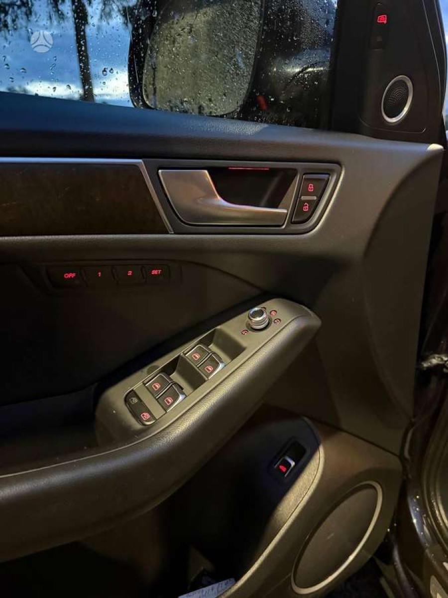 Zils Audi Q5 2016 Ukmergė, ar dzinēja tilpumu 2.97 L un nobraukumu 119 tūkst. km par 16900 €, foto 14 vietnē AUTOMOTO.COM.LV