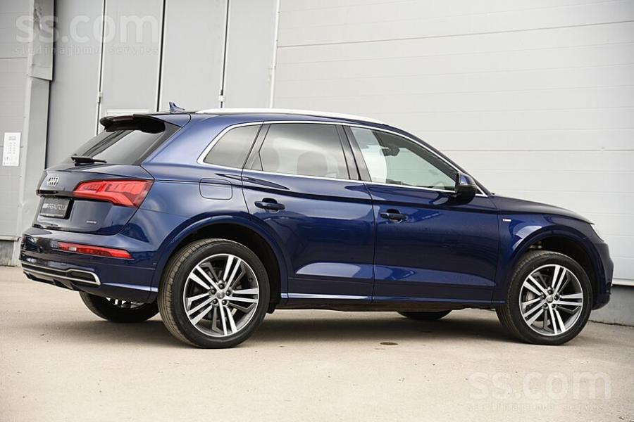 Blue Audi Q5 2017 in Tukums, with an engine capacity of 2.00 L and mileage of 169 thousand km for 24990 €, photo 2 on AUTOMOTO.COM.LV