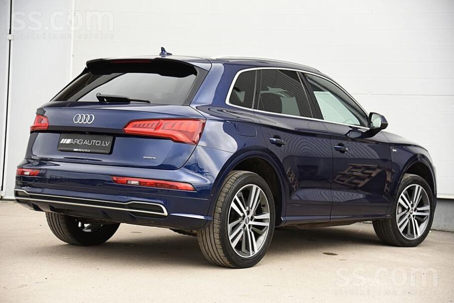 Blue Audi Q5 2017 in Tukums, with an engine capacity of 2.00 L and mileage of 169 thousand km for 24990 €, photo 6 on AUTOMOTO.COM.LV