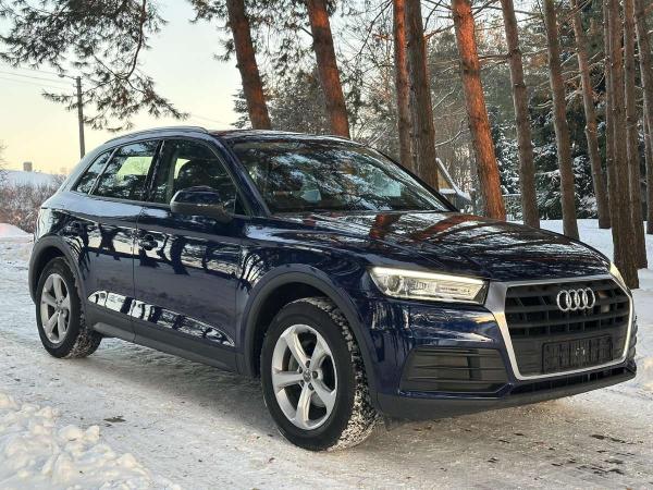 Blue Audi Q5 2017 in Utena, with an engine capacity of 1.97 L and mileage of 300 thousand km for 15800 €, photo 5 on AUTOMOTO.COM.LV
