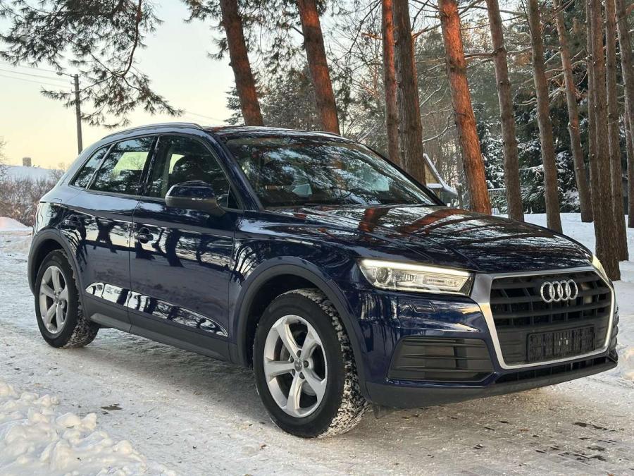 Blue Audi Q5 2017 in Utena, with an engine capacity of 1.97 L and mileage of 300 thousand km for 15800 €, photo 5 on AUTOMOTO.COM.LV