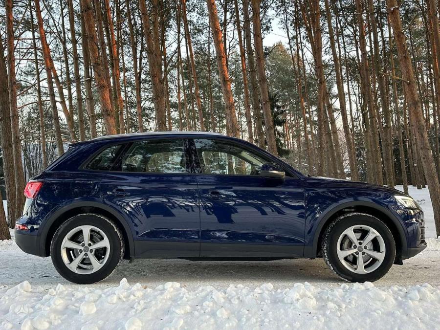 Blue Audi Q5 2017 in Utena, with an engine capacity of 1.97 L and mileage of 300 thousand km for 15800 €, photo 6 on AUTOMOTO.COM.LV