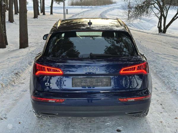 Blue Audi Q5 2017 in Utena, with an engine capacity of 1.97 L and mileage of 300 thousand km for 15800 €, photo 9 on AUTOMOTO.COM.LV