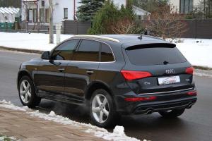 Blue Audi Q5 2017 in Vilnius, with an engine capacity of 1.98 L and mileage of 271 thousand km for 10999 €, photo 4 on AUTOMOTO.COM.LV