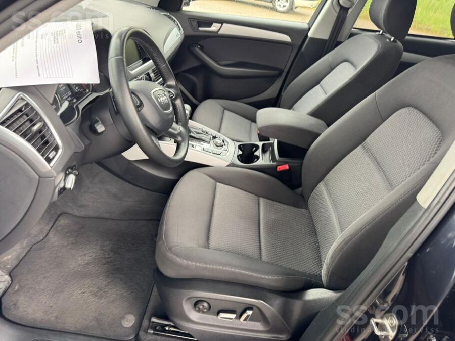Zils Audi Q5 2017 Ogre, ar dzinēja tilpumu 2.00 L un nobraukumu 200 tūkst. km par 13880 €, foto 15 vietnē AUTOMOTO.COM.LV