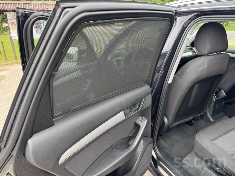 Zils Audi Q5 2017 Ogre, ar dzinēja tilpumu 2.00 L un nobraukumu 200 tūkst. km par 13880 €, foto 23 vietnē AUTOMOTO.COM.LV