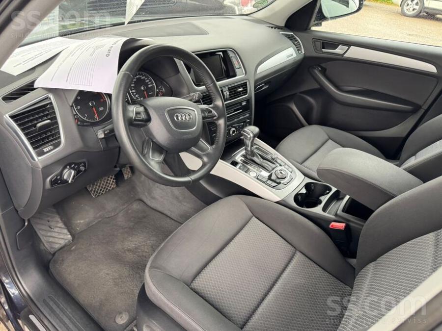 Zils Audi Q5 2017 Ogre, ar dzinēja tilpumu 2.00 L un nobraukumu 200 tūkst. km par 13880 €, foto 24 vietnē AUTOMOTO.COM.LV