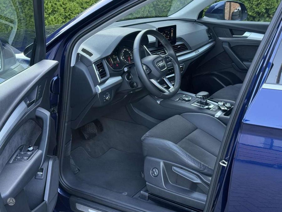 Blue Audi Q5 2017 in Jonava, with an engine capacity of 1.97 L and mileage of 226 thousand km for 18700 €, photo 18 on AUTOMOTO.COM.LV
