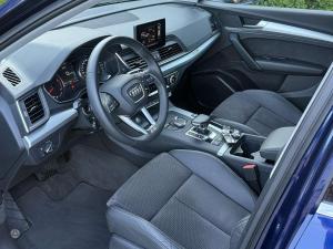 Blue Audi Q5 2017 in Jonava, with an engine capacity of 1.97 L and mileage of 226 thousand km for 18700 €, photo 19 on AUTOMOTO.COM.LV