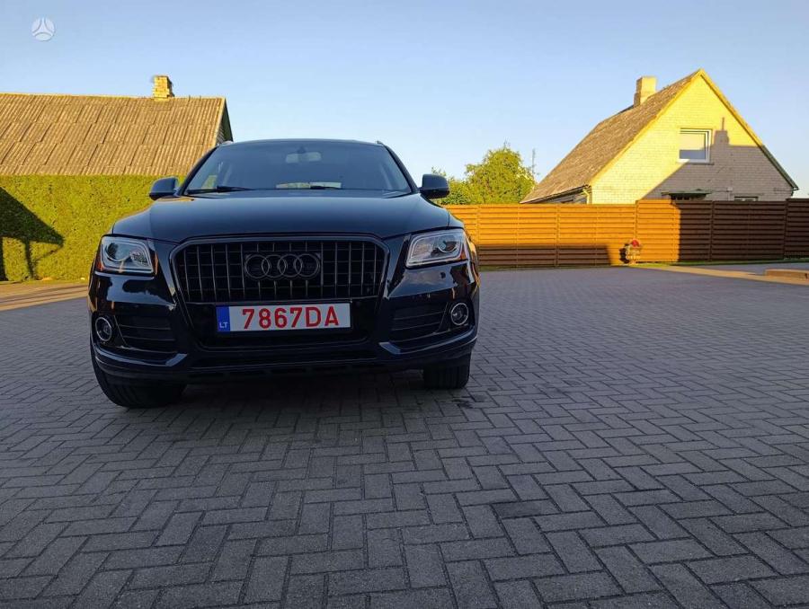 Blue Audi Q5 2017 in Plunge, with an engine capacity of 1.98 L and mileage of 195 thousand km for 12700 €, photo 4 on AUTOMOTO.COM.LV