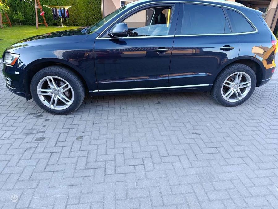 Blue Audi Q5 2017 in Plunge, with an engine capacity of 1.98 L and mileage of 195 thousand km for 12700 €, photo 6 on AUTOMOTO.COM.LV
