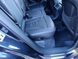 Blue Audi Q5 2017 in Plunge, with an engine capacity of 1.98 L and mileage of 195 thousand km for 12700 €, photo 27 on AUTOMOTO.COM.LV