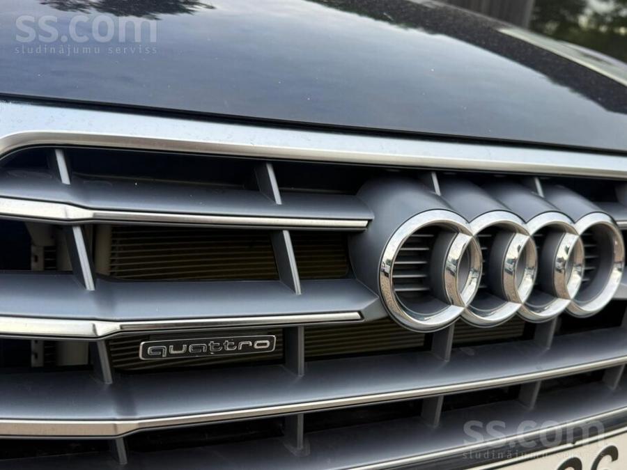 Blue Audi Q5 2017 in Riga, with an engine capacity of 2.00 L and mileage of 257 thousand km for 18500 €, photo 6 on AUTOMOTO.COM.LV