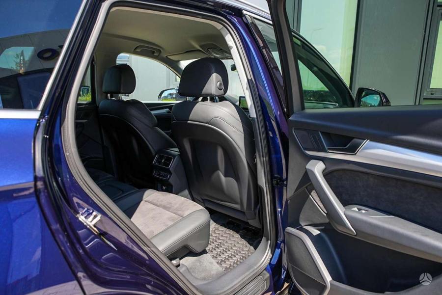 Zils Audi Q5 2017 Kauņa, ar dzinēja tilpumu 1.97 L un nobraukumu 150 tūkst. km par 24450 €, foto 36 vietnē AUTOMOTO.COM.LV