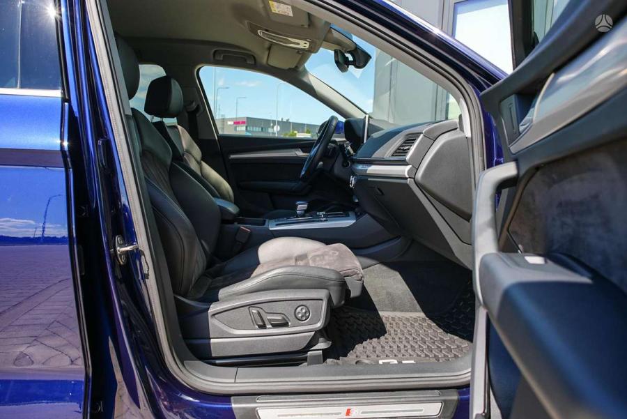 Zils Audi Q5 2017 Kauņa, ar dzinēja tilpumu 1.97 L un nobraukumu 150 tūkst. km par 24450 €, foto 39 vietnē AUTOMOTO.COM.LV
