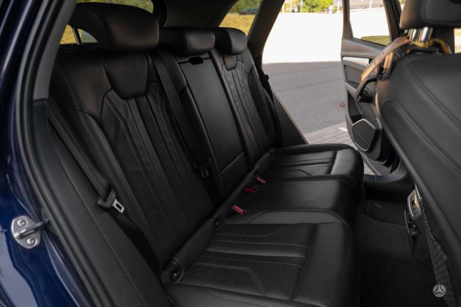 Zils Audi Q5 2017 Viļņa, ar dzinēja tilpumu 2.00 L un nobraukumu 128 tūkst. km par 20950 €, foto 22 vietnē AUTOMOTO.COM.LV