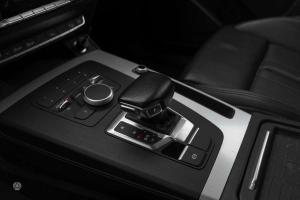 Zils Audi Q5 2017 Viļņa, ar dzinēja tilpumu 2.00 L un nobraukumu 128 tūkst. km par 20950 €, foto 23 vietnē AUTOMOTO.COM.LV