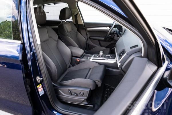 Zils Audi Q5 2017 Rīga, ar dzinēja tilpumu 2.00 L un nobraukumu 128 tūkst. km par 21650 €, foto 6 vietnē AUTOMOTO.COM.LV