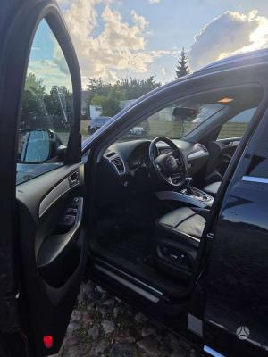Zils Audi Q5 2017 Kauņa, ar dzinēja tilpumu 1.99 L un nobraukumu 158 tūkst. km par 16500 €, foto 15 vietnē AUTOMOTO.COM.LV
