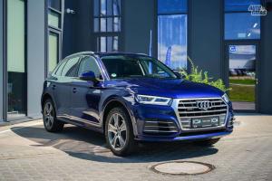 Blue Audi Q5 2017 in Kaunas, with an engine capacity of 2.00 L and mileage of 150 thousand km for 24450 €, photo  on AUTOMOTO.COM.LV