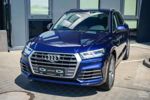 Blue Audi Q5 2017 in Kaunas, with an engine capacity of 2.00 L and mileage of 150 thousand km for 24450 €, photo 6 on AUTOMOTO.COM.LV