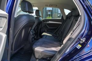 Blue Audi Q5 2017 in Kaunas, with an engine capacity of 2.00 L and mileage of 150 thousand km for 24450 €, photo 35 on AUTOMOTO.COM.LV
