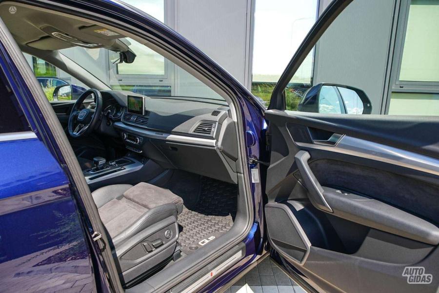 Blue Audi Q5 2017 in Kaunas, with an engine capacity of 2.00 L and mileage of 150 thousand km for 24450 €, photo 38 on AUTOMOTO.COM.LV