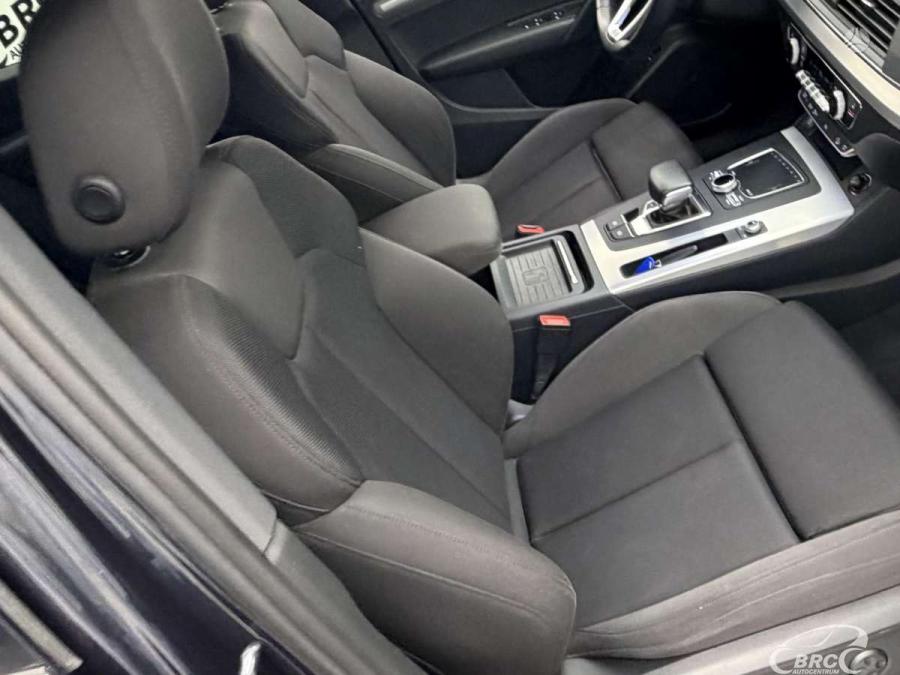 Blue Audi Q5 2017 in Vilnius, with an engine capacity of 1.97 L and mileage of 153 thousand km for 17900 €, photo 7 on AUTOMOTO.COM.LV