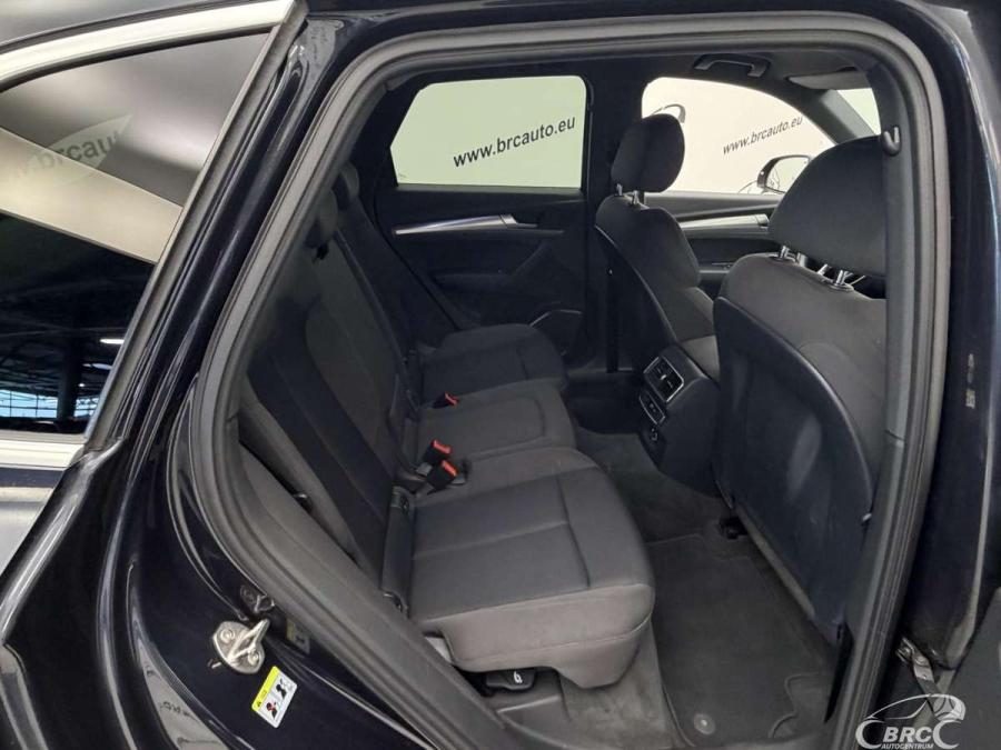 Blue Audi Q5 2017 in Vilnius, with an engine capacity of 1.97 L and mileage of 153 thousand km for 17900 €, photo 13 on AUTOMOTO.COM.LV