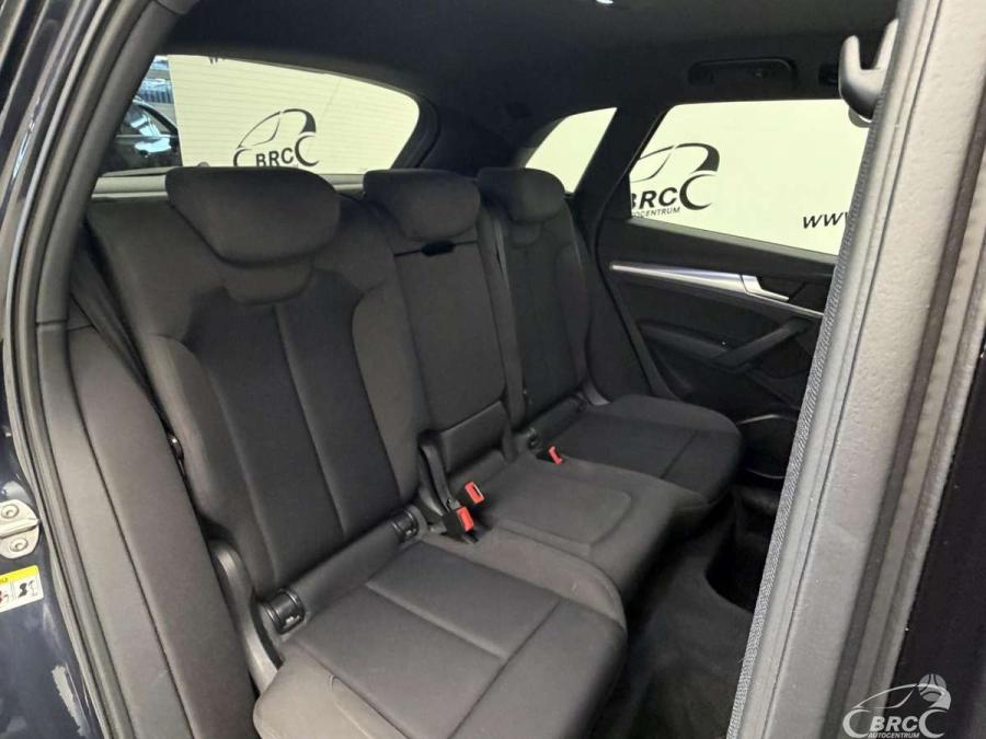 Blue Audi Q5 2017 in Vilnius, with an engine capacity of 1.97 L and mileage of 153 thousand km for 17900 €, photo 14 on AUTOMOTO.COM.LV