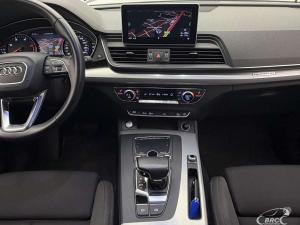 Blue Audi Q5 2017 in Vilnius, with an engine capacity of 1.97 L and mileage of 153 thousand km for 17900 €, photo 18 on AUTOMOTO.COM.LV