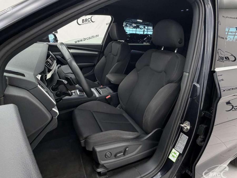 Blue Audi Q5 2017 in Vilnius, with an engine capacity of 1.97 L and mileage of 153 thousand km for 17900 €, photo 27 on AUTOMOTO.COM.LV