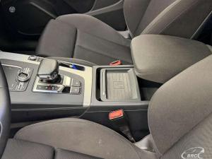 Blue Audi Q5 2017 in Vilnius, with an engine capacity of 1.97 L and mileage of 153 thousand km for 17900 €, photo 29 on AUTOMOTO.COM.LV