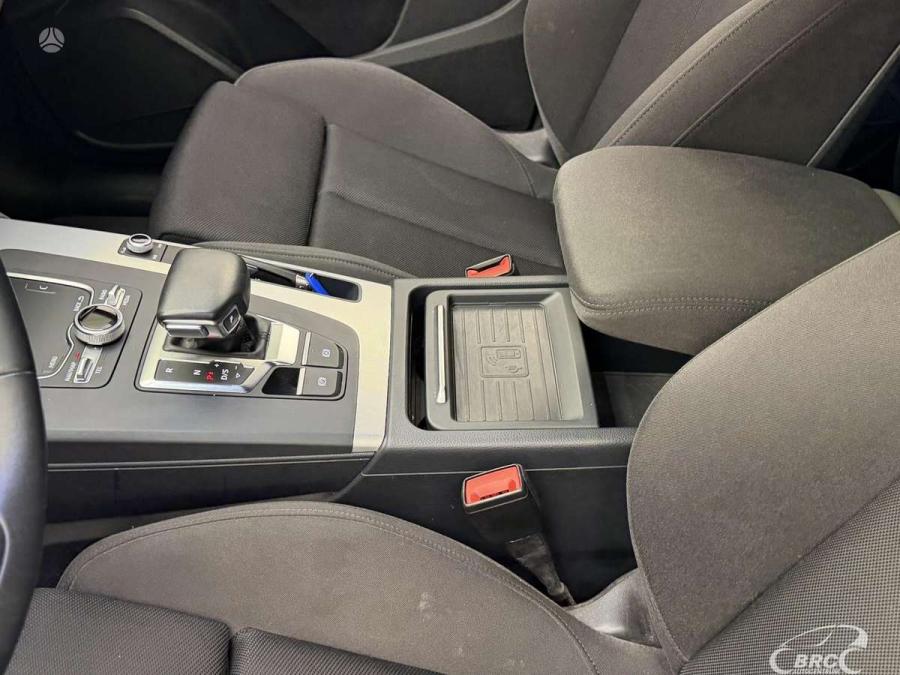 Blue Audi Q5 2017 in Vilnius, with an engine capacity of 1.97 L and mileage of 153 thousand km for 17900 €, photo 29 on AUTOMOTO.COM.LV