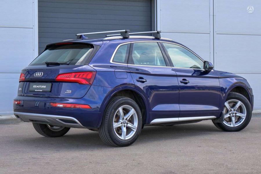 Blue Audi Q5 2017 in Kaunas, with an engine capacity of 1.97 L and mileage of 240 thousand km for 20999 €, photo 3 on AUTOMOTO.COM.LV