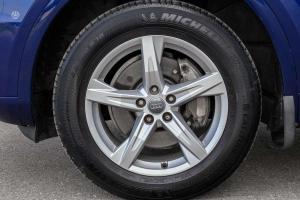 Blue Audi Q5 2017 in Kaunas, with an engine capacity of 1.97 L and mileage of 240 thousand km for 20999 €, photo 16 on AUTOMOTO.COM.LV