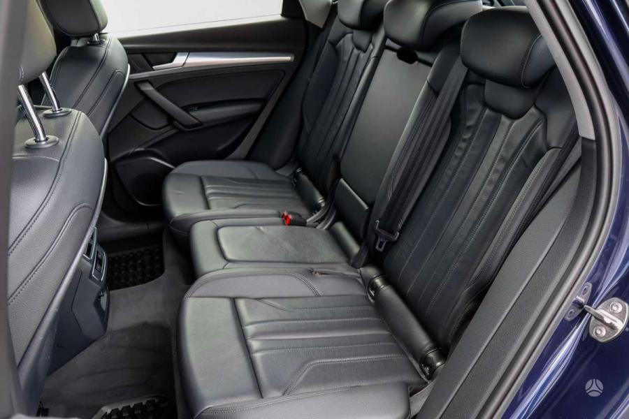 Blue Audi Q5 2017 in Kaunas, with an engine capacity of 1.97 L and mileage of 240 thousand km for 20999 €, photo 43 on AUTOMOTO.COM.LV