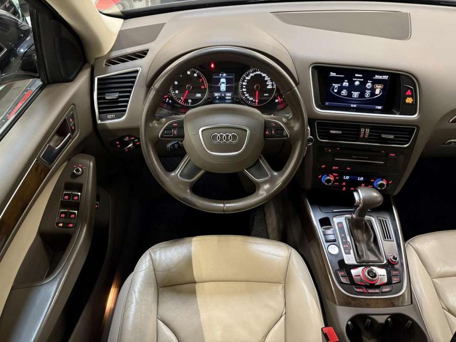 Blue Audi Q5 2017 in Vilnius, with an engine capacity of 1.98 L and mileage of 284 thousand km for 12490 €, photo 20 on AUTOMOTO.COM.LV