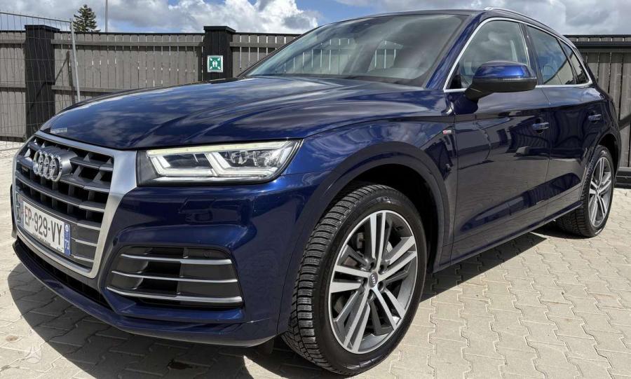 Blue Audi Q5 2017 in Kaunas, with an engine capacity of 1.97 L and mileage of 229 thousand km for 19800 €, photo 1 on AUTOMOTO.COM.LV