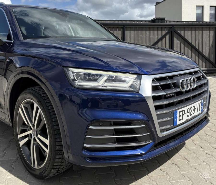 Blue Audi Q5 2017 in Kaunas, with an engine capacity of 1.97 L and mileage of 229 thousand km for 19800 €, photo 5 on AUTOMOTO.COM.LV