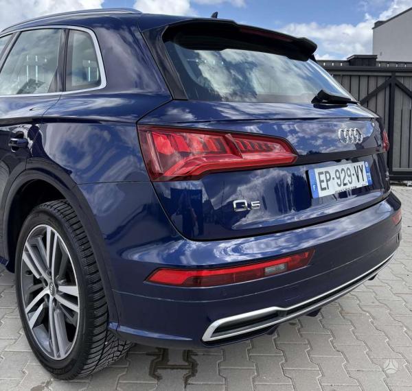 Blue Audi Q5 2017 in Kaunas, with an engine capacity of 1.97 L and mileage of 229 thousand km for 19800 €, photo 8 on AUTOMOTO.COM.LV