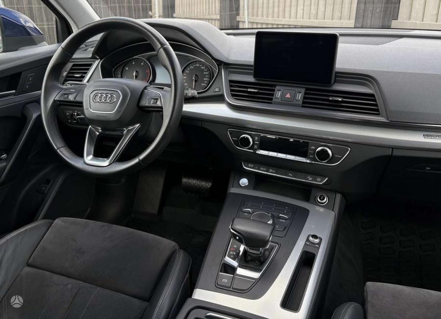 Blue Audi Q5 2017 in Kaunas, with an engine capacity of 1.97 L and mileage of 229 thousand km for 19800 €, photo 13 on AUTOMOTO.COM.LV