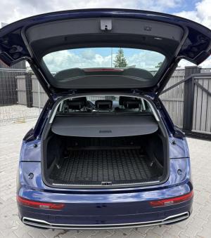 Blue Audi Q5 2017 in Kaunas, with an engine capacity of 1.97 L and mileage of 229 thousand km for 19800 €, photo 19 on AUTOMOTO.COM.LV