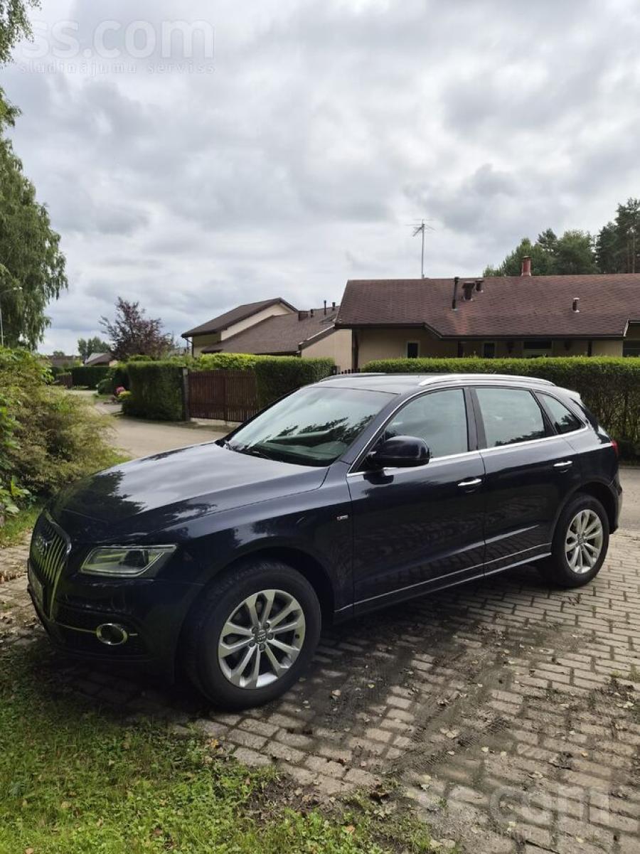 Zils Audi Q5 2017 Rīga, ar dzinēja tilpumu 2.00 L un nobraukumu 159 tūkst. km par 18500 €, foto 1 vietnē AUTOMOTO.COM.LV