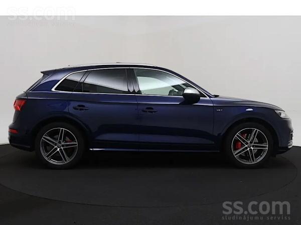 Blue Audi Q5 2018 in Riga, with an engine capacity of 3.00 L and mileage of 180 thousand km for 29850 €, photo 2 on AUTOMOTO.COM.LV