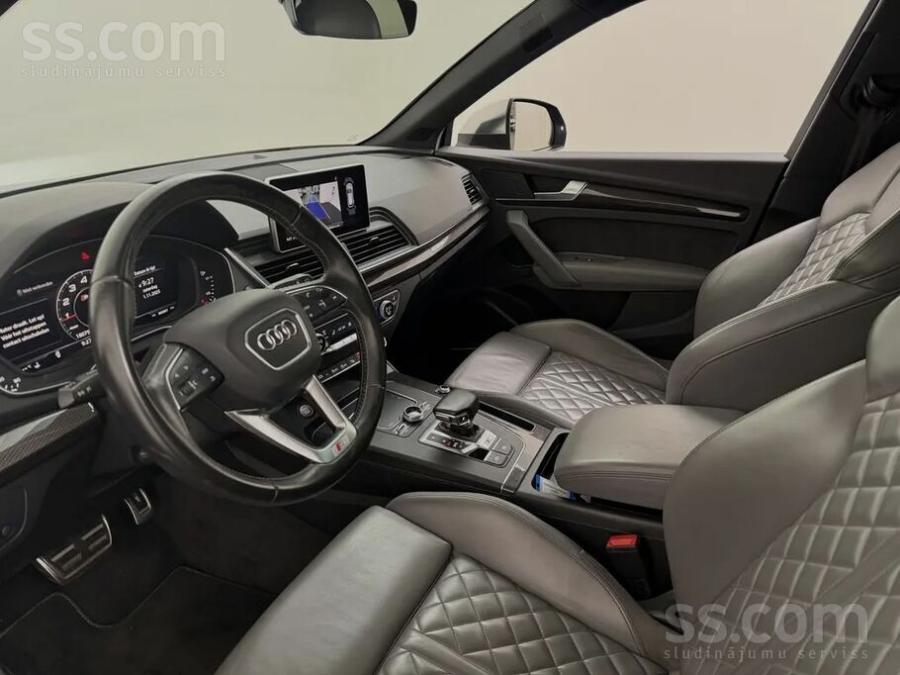 Blue Audi Q5 2018 in Riga, with an engine capacity of 3.00 L and mileage of 180 thousand km for 29850 €, photo 4 on AUTOMOTO.COM.LV