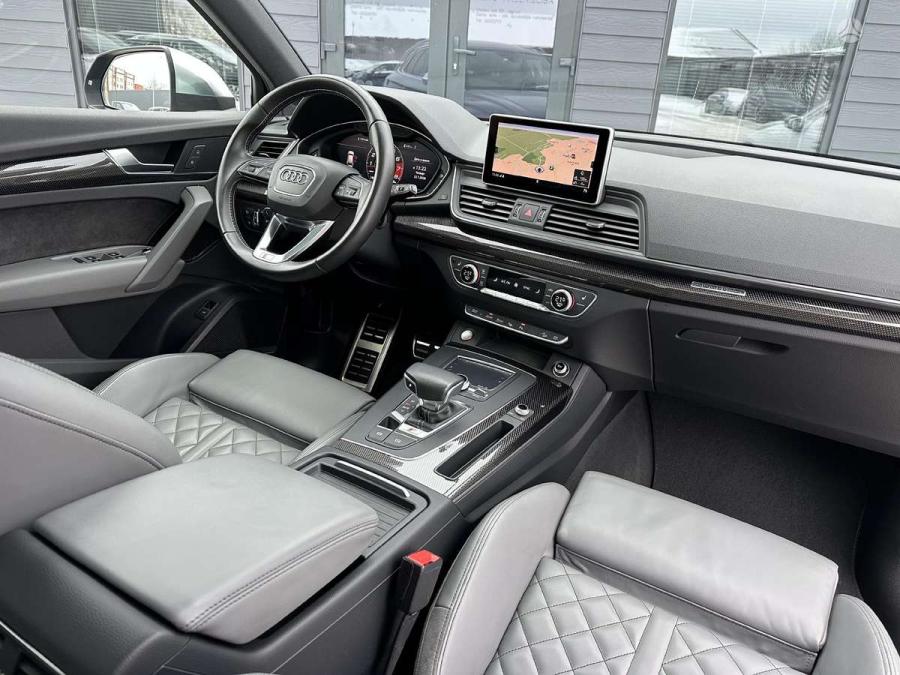 Zils Audi Q5 2018 Šauļi, ar dzinēja tilpumu 3.00 L un nobraukumu 180 tūkst. km par 28500 €, foto 6 vietnē AUTOMOTO.COM.LV