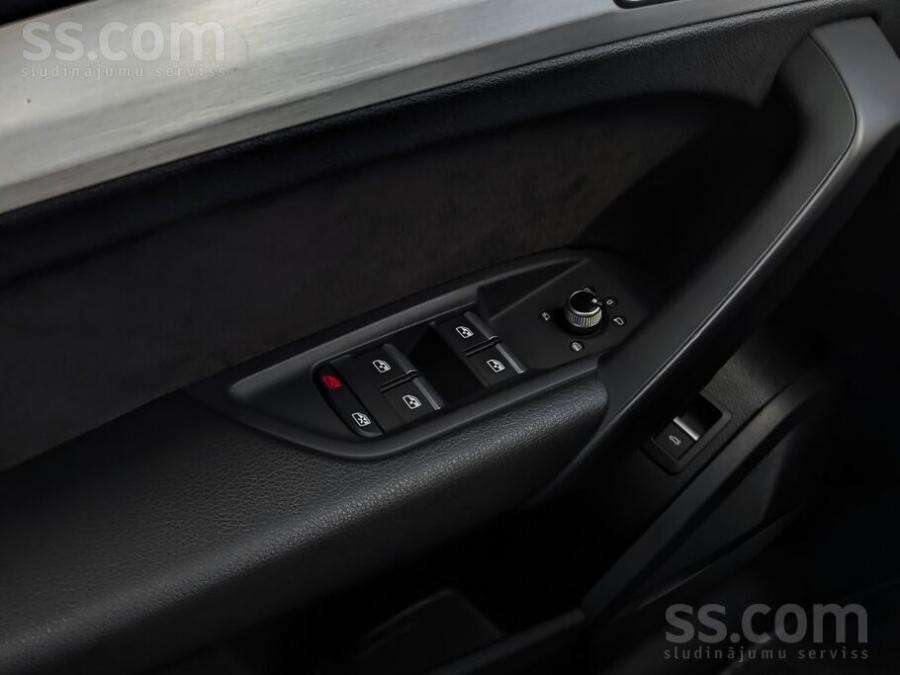 Zils Audi Q5 2018 Tukums, ar dzinēja tilpumu 3.00 L un nobraukumu 246 tūkst. km par 25990 €, foto 29 vietnē AUTOMOTO.COM.LV