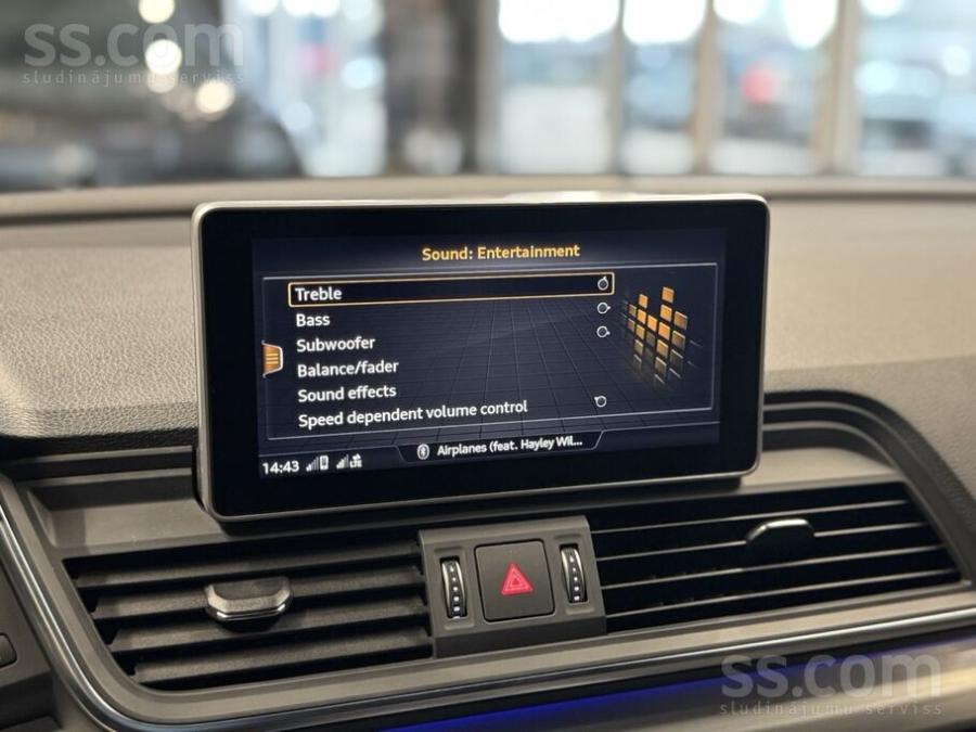 Zils Audi Q5 2018 Rīga, ar dzinēja tilpumu 3.00 L un nobraukumu 144 tūkst. km par 27990 €, foto 24 vietnē AUTOMOTO.COM.LV